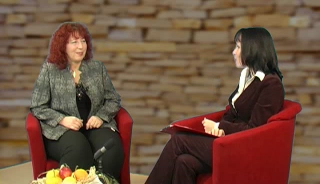 Pisan svet odnosov – dr. Sanja Rozman: Odvisnost od odnosov | Studio 12